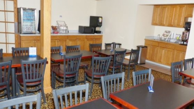 Super 8 by Wyndham St. Ignace