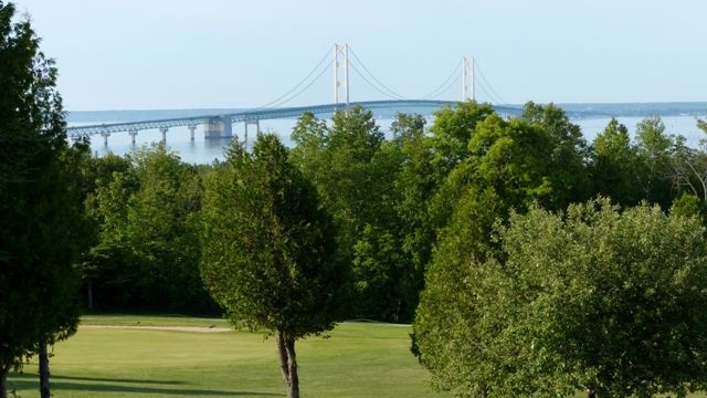 St. Ignace Golf & Country Club